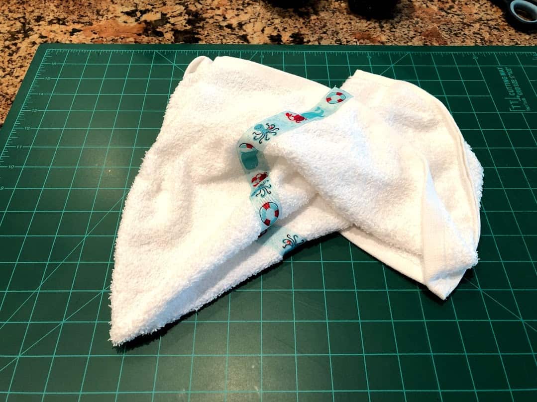 Sew a Hooded Towel for Baby the Easy Way! – Beginner Sewing Projects