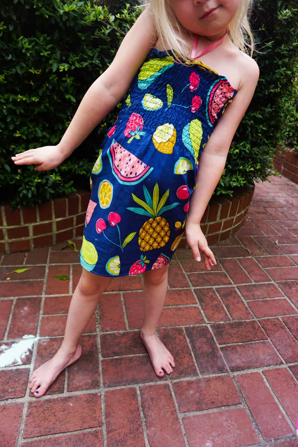 Simple Shirred Dress for Girls – Beginner Sewing Projects