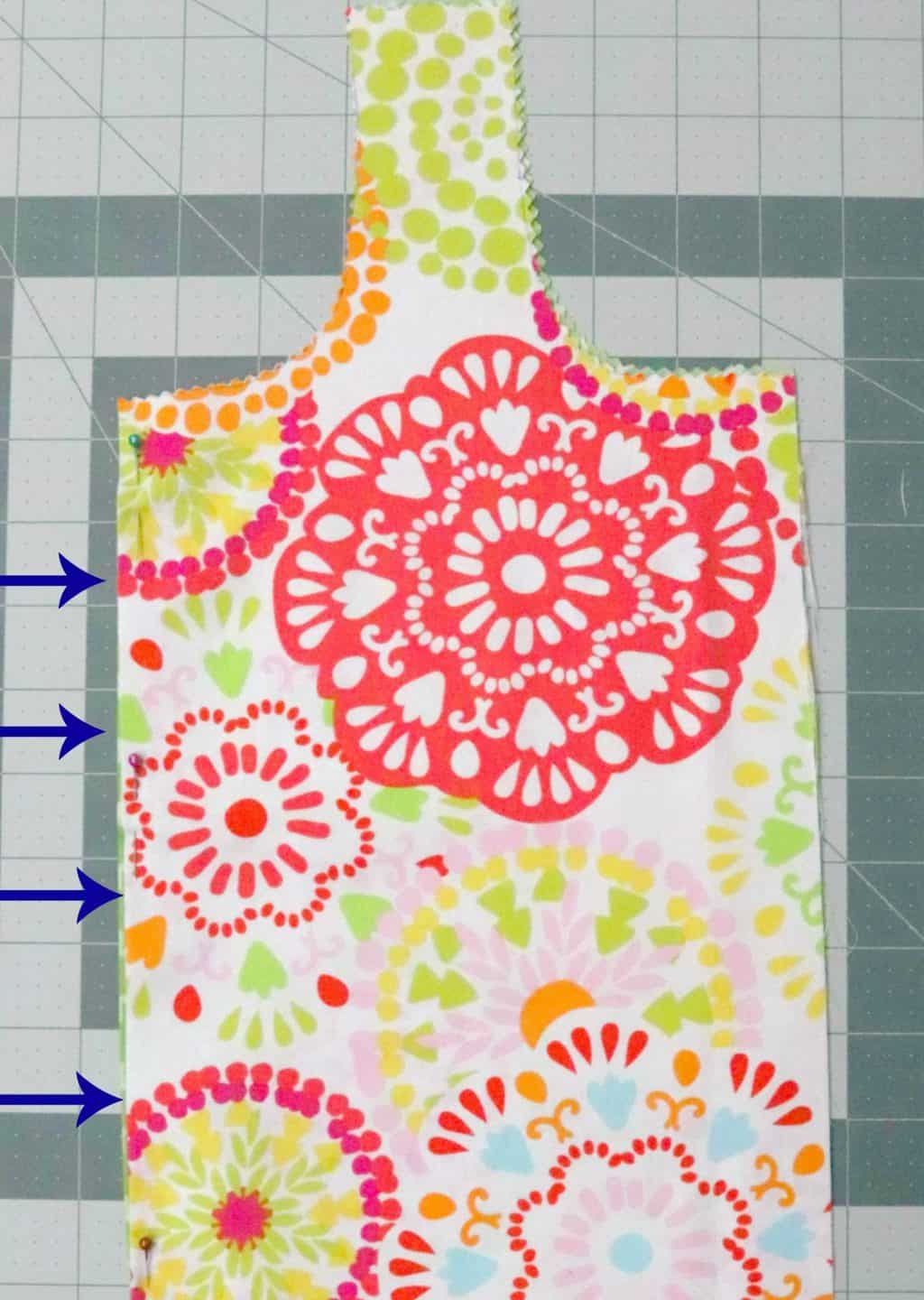 Reversible Shopping Bag Pattern – It’s free! – Beginner Sewing Projects