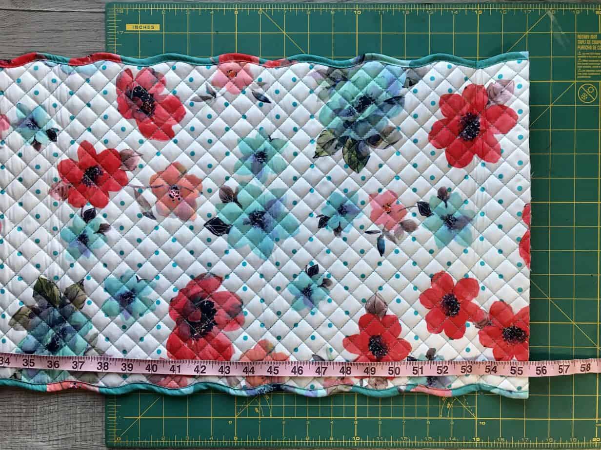 Instant Pot Cover with Pioneer Woman Placemats – Beginner Sewing Projects