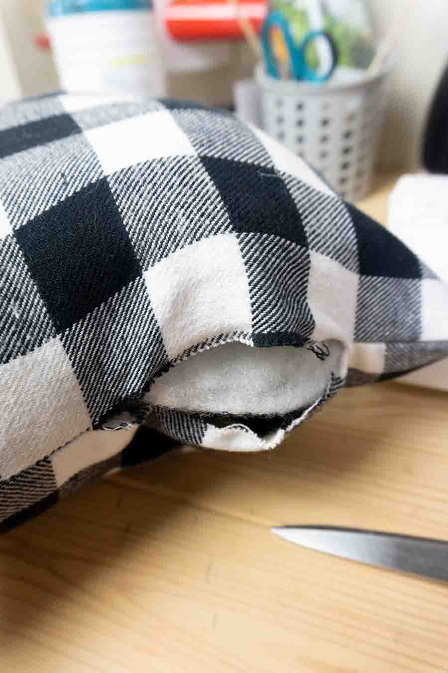 How to Make a Fabric Remote Control Holder – Beginner Sewing Projects