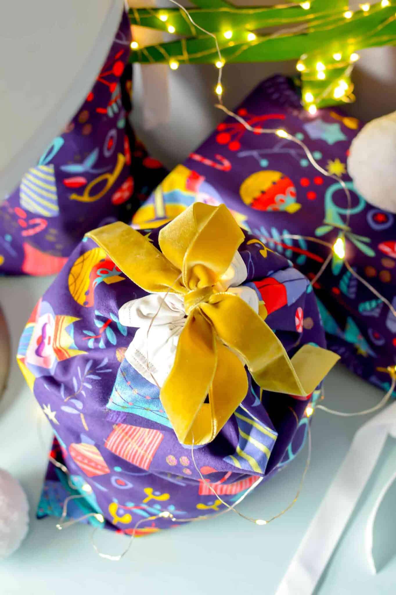 How To Make A Reusable Fabric Gift Bag – Beginner Sewing Projects