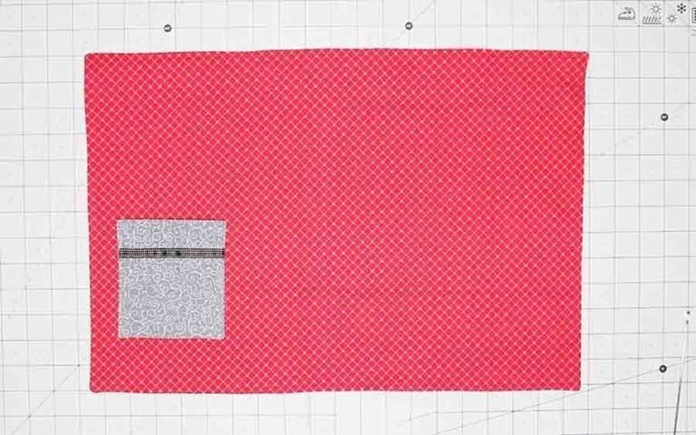 How To Make Placemats With Pockets – Beginner Sewing Projects