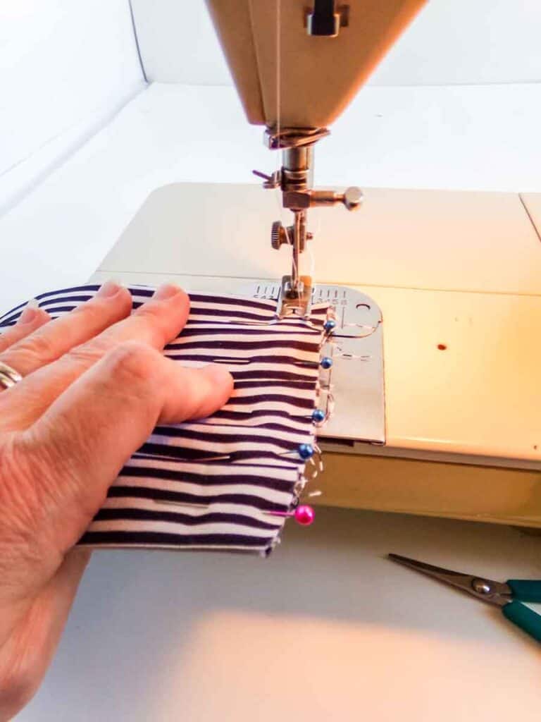 How To Sew Pleats – Beginner Sewing Projects