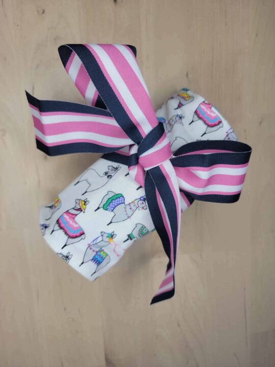 How To Sew A Portable First Aid Kit – Beginner Sewing Projects