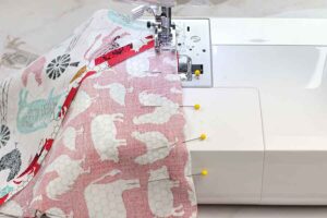 How To Sew An iPad Pillow Stand The Easy Way! – Beginner Sewing Projects