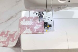 How To Sew An iPad Pillow Stand The Easy Way! – Beginner Sewing Projects