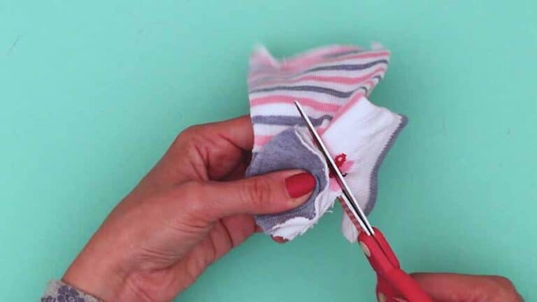 How To Make A Mouse Out Of A Sock With Free Pattern – Beginner Sewing ...