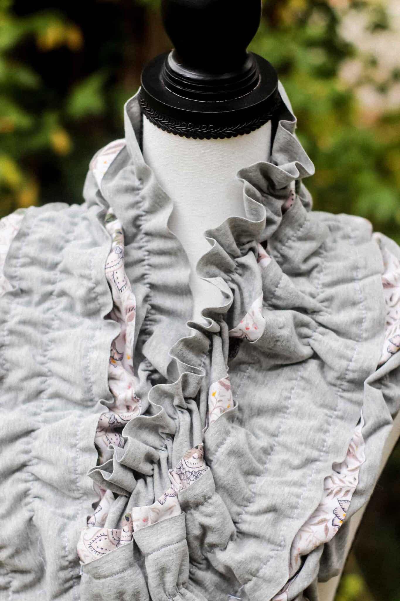 How To Make A Ruffled Scarf – Beginner Sewing Projects